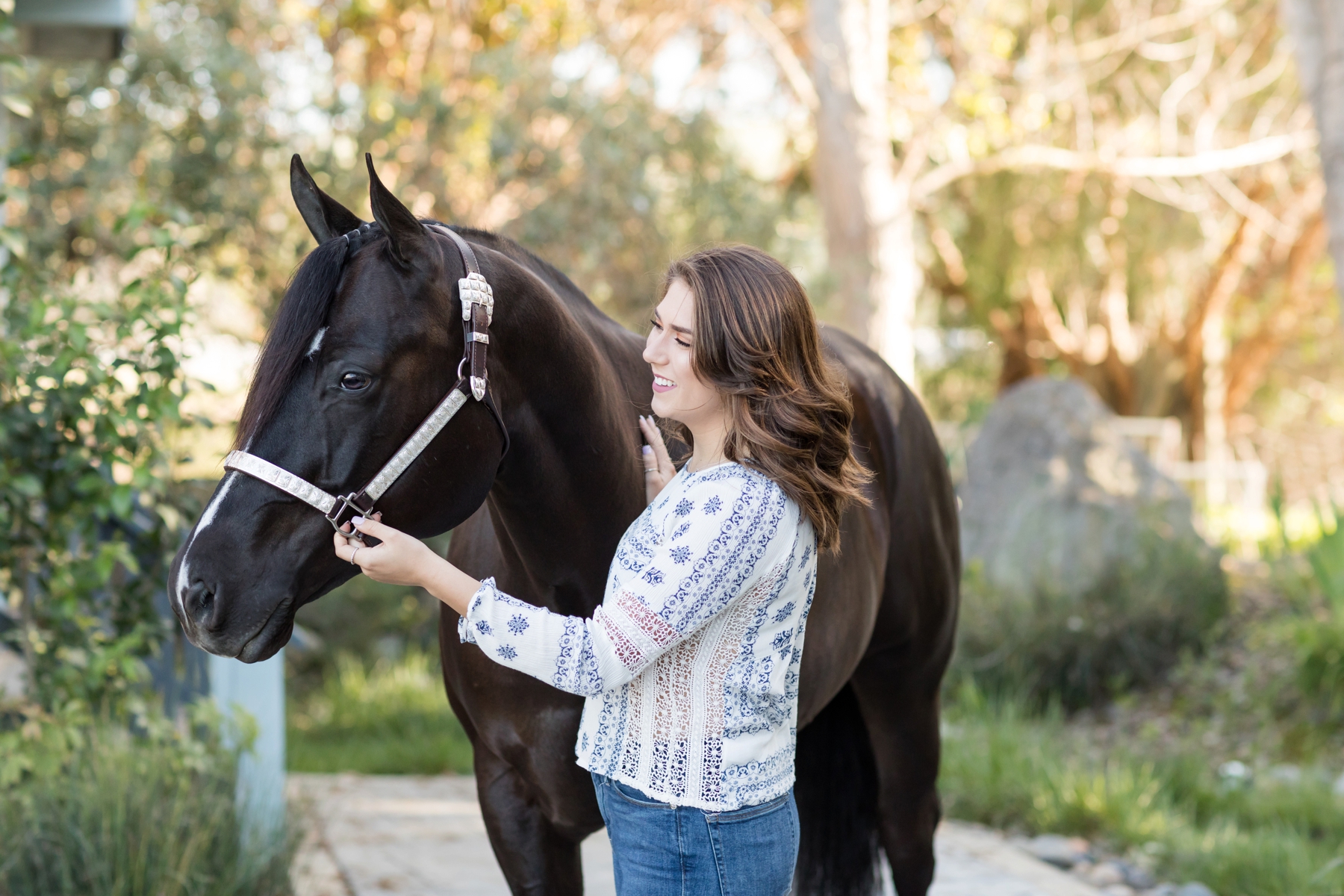 Gilroy, California - Sisters Equine Session - Elizabeth Hay Photography