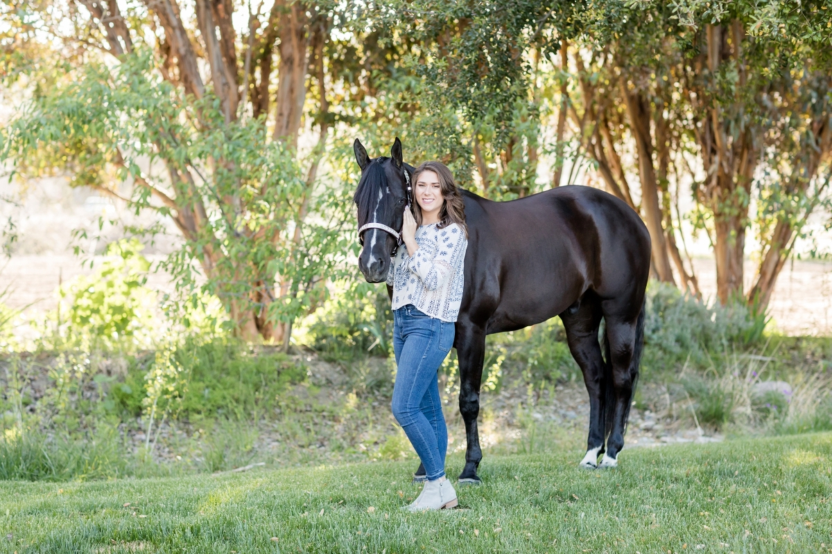 Gilroy, California - Sisters Equine Session - Elizabeth Hay Photography