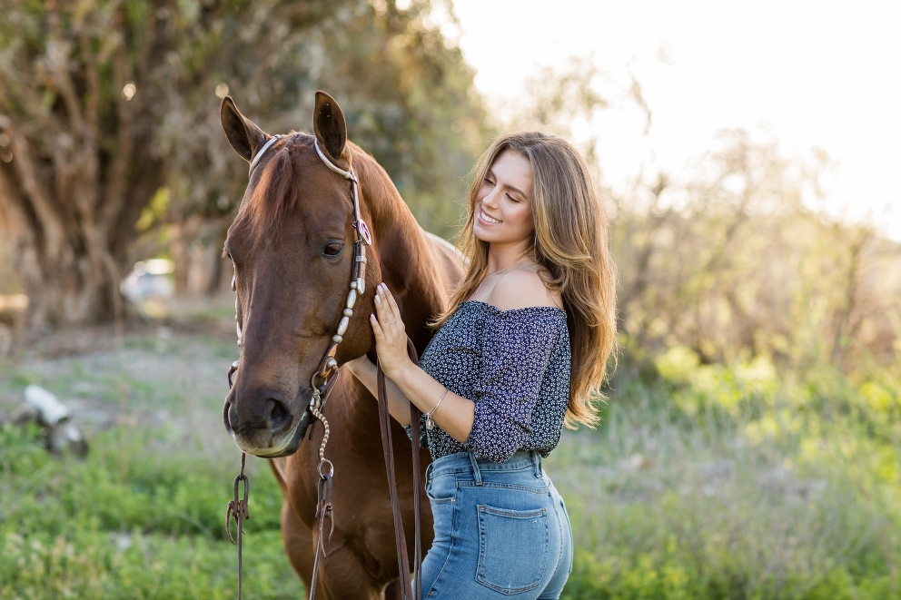 Gilroy, California - Sisters Equine Session - Elizabeth Hay Photography